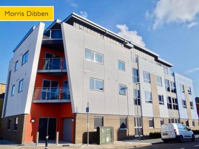 1 bedroom house share for rent in Fawcett Road, Portsmouth, PO4