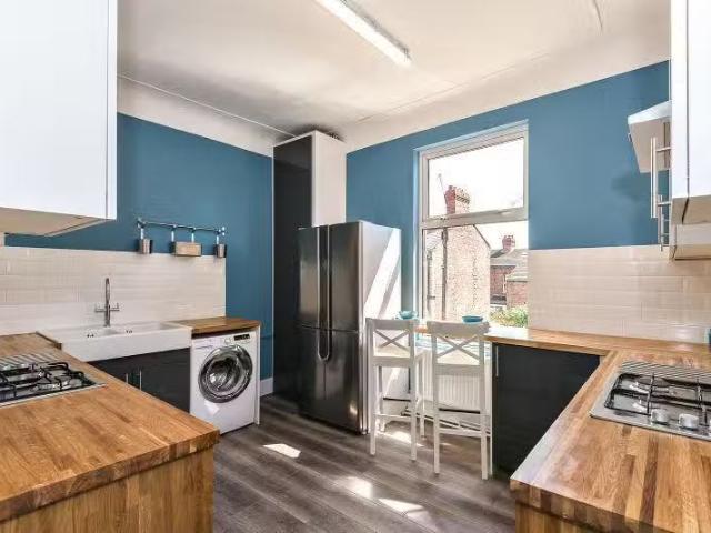 1 bedroom house share for rent in Ferndale Road, Smithdown / W.