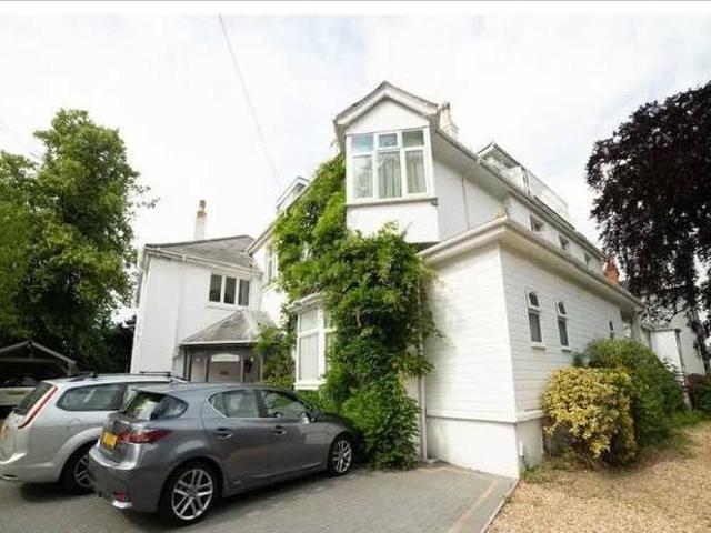 1 bedroom house share for rent in Fines Bayliwick House London Road Bracknell RG42