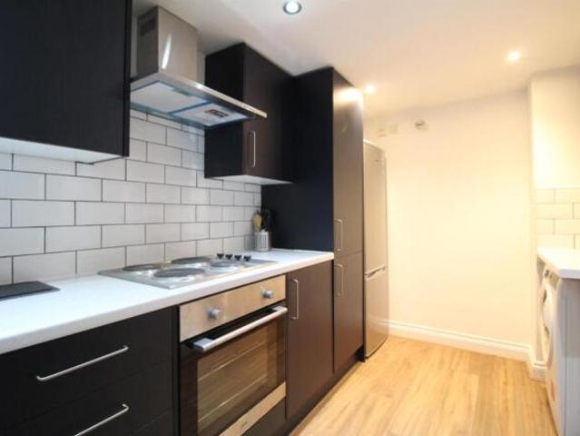 1 bedroom house share for rent in Francis Avenue, Southsea, PO4