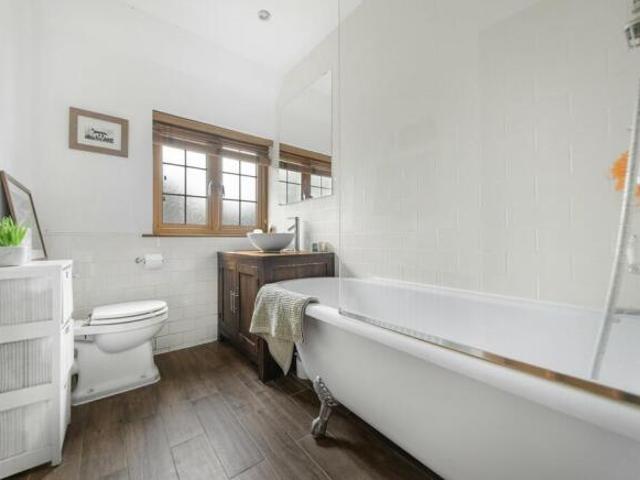 1 bedroom house share for rent in Franklin Passage London SE9