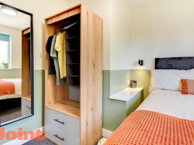 1 bedroom house share for rent in Freeview Road, Twerton, Bath, And North East Somerset, BA2