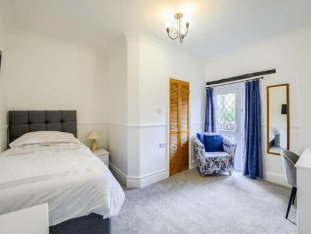 1 Bedroom House Share For Rent In Kenilworth, Warwickshire