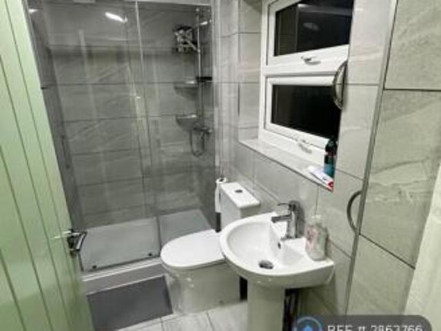 1 bedroom house share for rent in Kennington Road, London, SE11