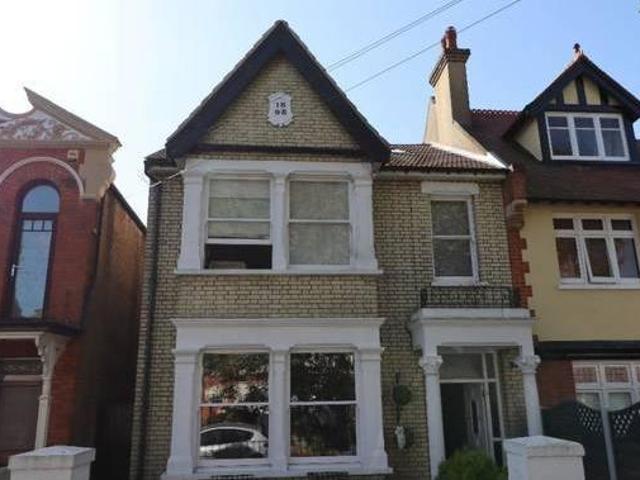 1 bedroom house share for rent in Kilworth Avenue SouthendonSea SS1