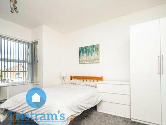1 Bedroom House Share For Rent In Kimberley Road