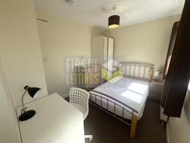 1 bedroom house share for rent in Kirfield Drive, Hinckley, LE10