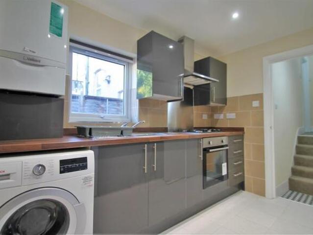 1 bedroom house share for rent in HOUSE SHARE Room Let Edwin Street, Gravesend, DA12