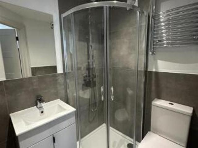 1 bedroom house share for rent in Honiton Road, Southend On Sea, SS1