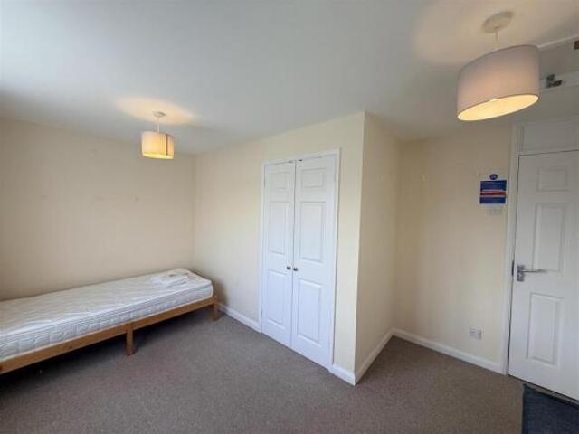 1 bedroom house share for rent in Hazelwood Close, Cambridge, CB4