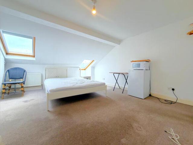 1 bedroom house share for rent in Hamilton Road, Wimbledon, SW19