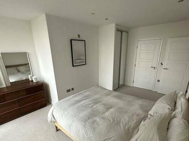 1 bedroom house share for rent in Hamme Building London E16