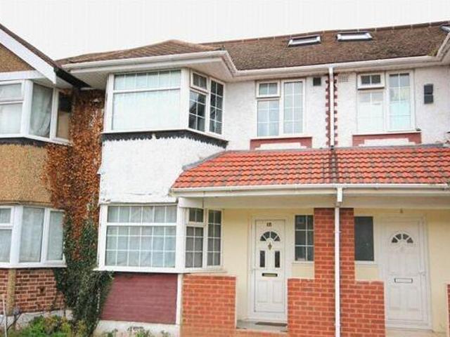 1 Bedroom House Share For Rent In Harlington, Hayes