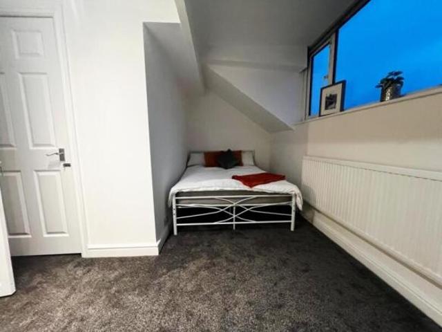 1 bedroom house share for rent in Hartley Grove, Woodhouse, Leeds, LS6