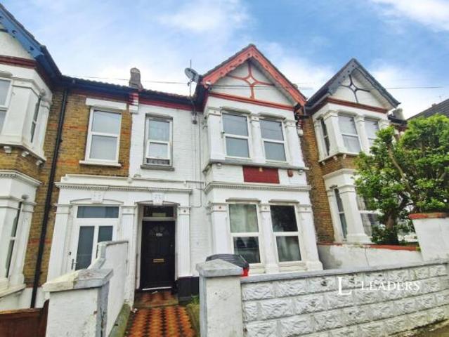 1 bedroom house share for rent in Heygate Avenue, Southend on Sea, SS1