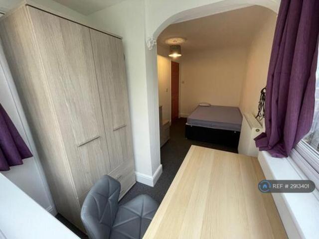 1 bedroom house share for rent in Headcorn Drive, Canterbury, CT2