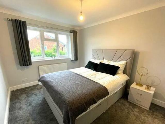 1 bedroom house share for rent in Henniker Gate Chelmsford CM2