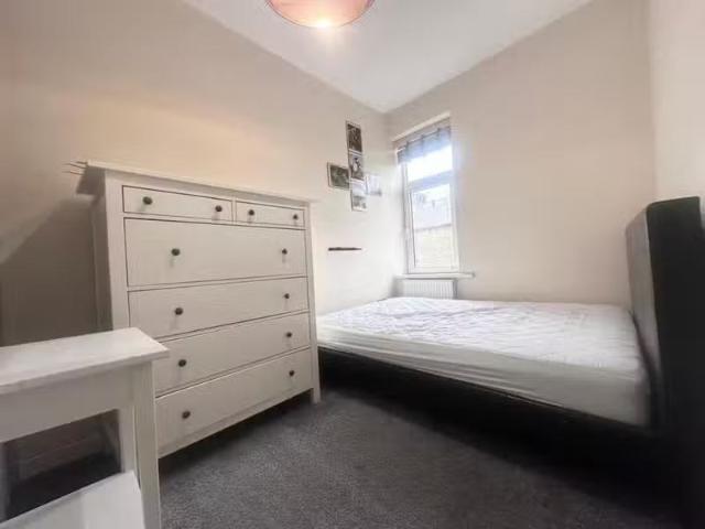 1 bedroom house share for rent in Hinton Street, Burnley, BB10