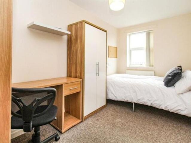 1 bedroom house share for rent in Hyde Park Road, Leeds, LS6