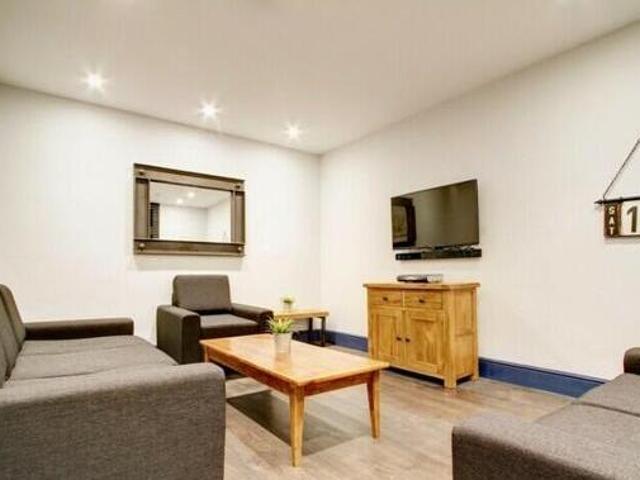 1 Bedroom House Share For Rent In Hyde Park