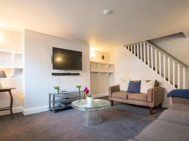 1 Bedroom House Share For Rent In Hyde Park