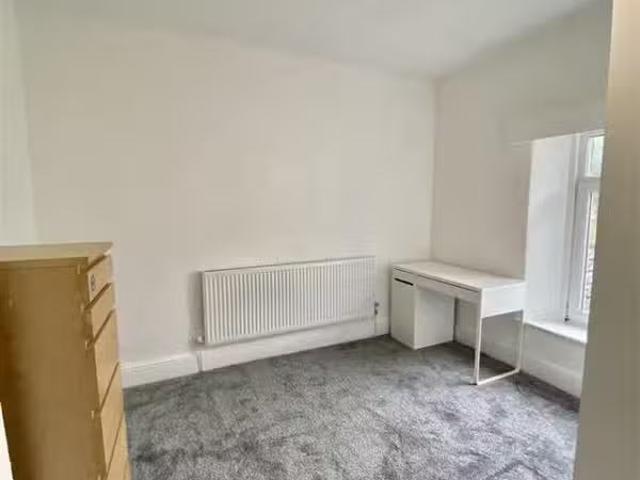 1 bedroom house share for rent in John Street, Treforest, Pont.