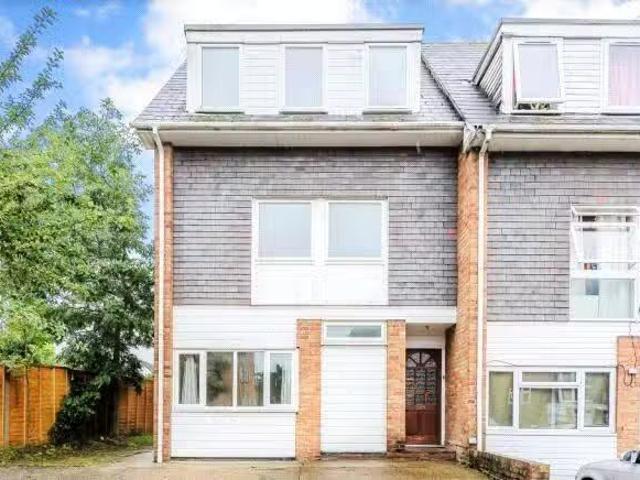1 bedroom house share for rent in Jason Close, Brentwood, CM14