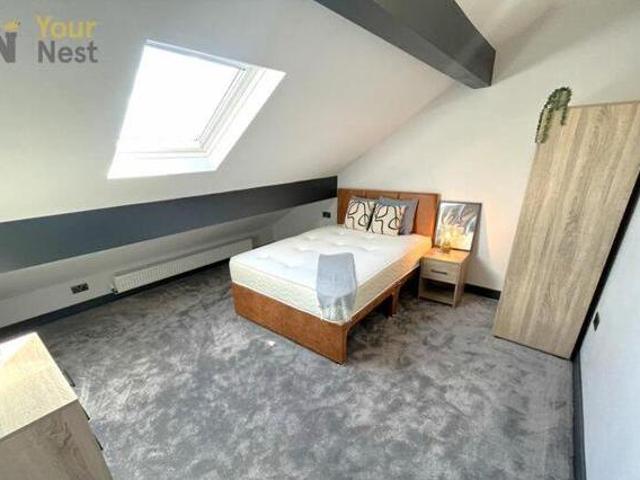 1 Bedroom House Share For Rent In Oak House, Leeds