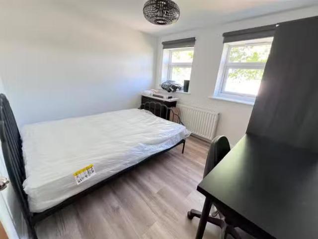1 bedroom house share for rent in Oak Tree Avenue, Cambridge.