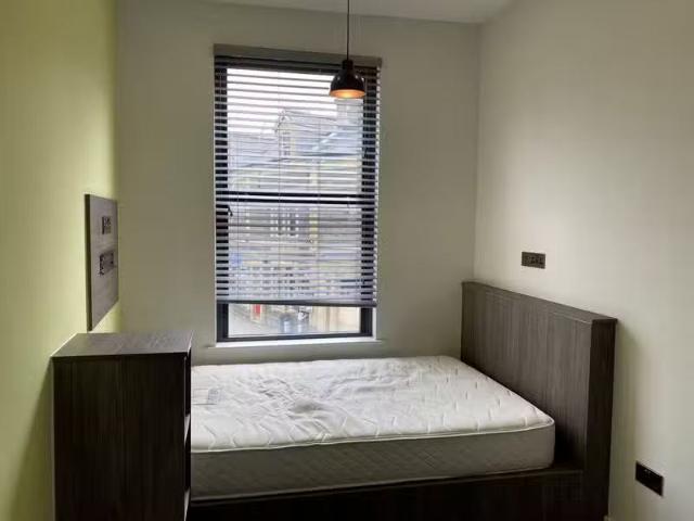 1 bedroom house share for rent in Old Church Road, Clevedon, B.