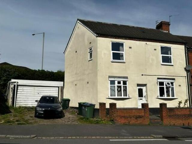 1 Bedroom House Share For Rent In Oldbury, West Midlands
