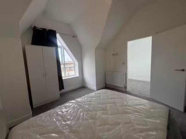 1 bedroom house share for rent in Osbourne Gardens, AYLESBURY.