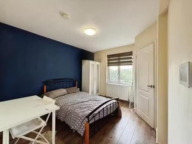 1 bedroom house share for rent in Lovell Road, Cambridge, CB4.