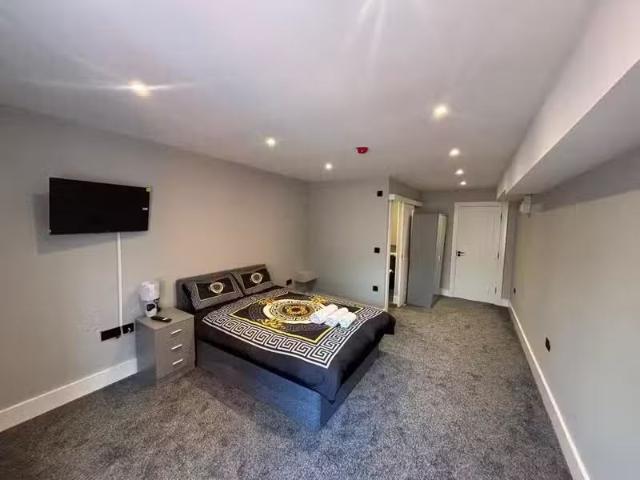 1 bedroom house share for rent in Lower birdcroft, Blackburn.