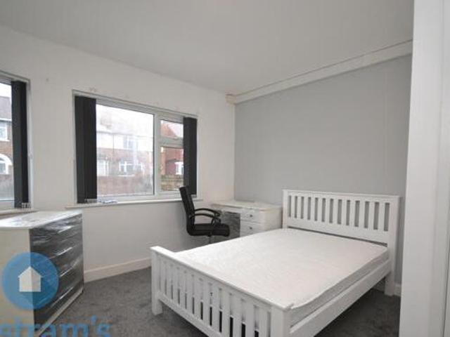 1 Bedroom House Share For Rent In Lower Road, Beeston