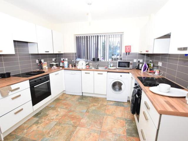1 bedroom house share for rent in Lockwood Scar, Lockwood, HD4