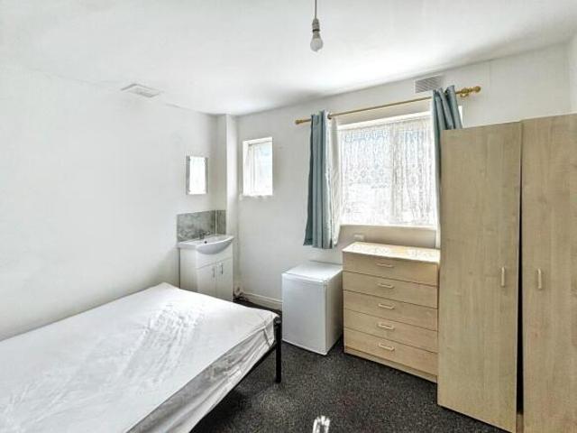 1 bedroom house share for rent in Lodge Causeway, Bristol, BS16