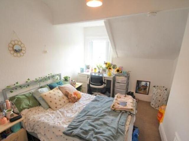 1 Bedroom House Share For Rent In Longsight, Manchester
