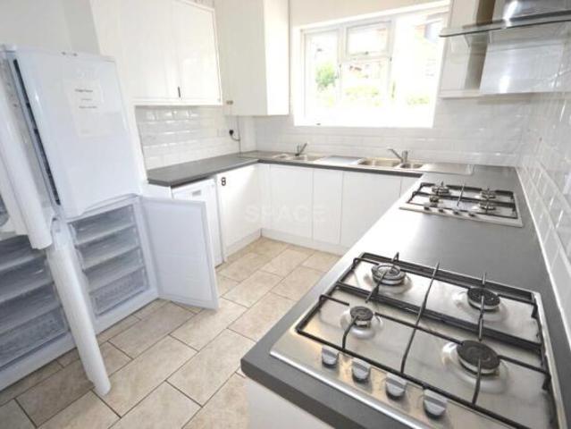 1 bedroom house share for rent in London Road, Reading, Berkshire, RG1 3PB, RG1