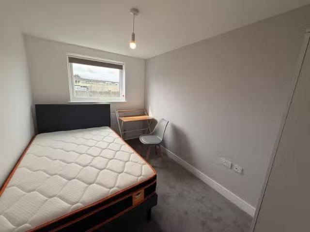 1 bedroom house share for rent in London Street, Kingswood, Br.