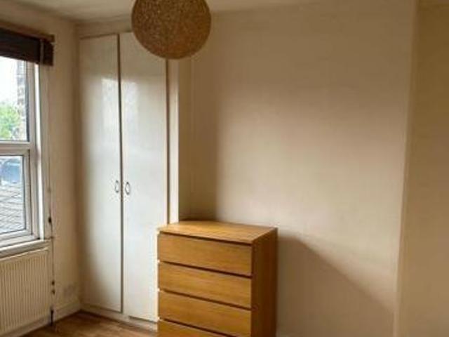 1 Bedroom House Share For Rent In London