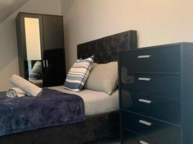 1 Bedroom House Share For Rent In London