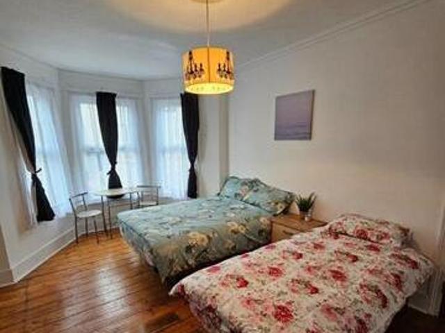 1 Bedroom House Share For Rent In London