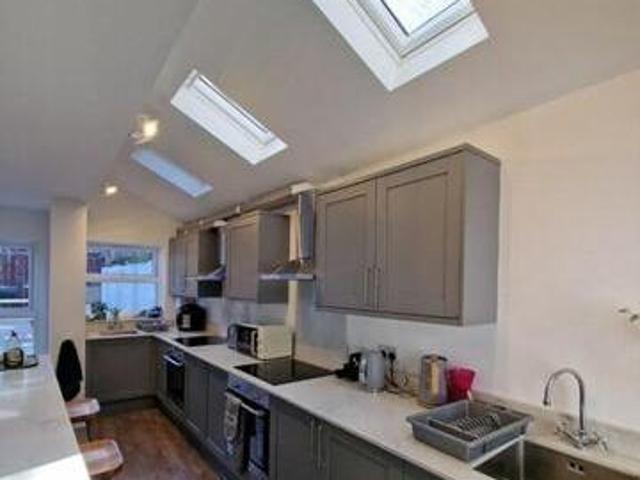 1 Bedroom House Share For Rent In London