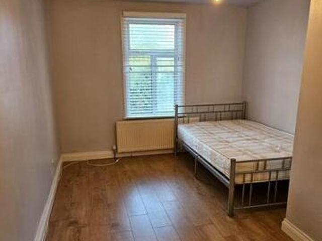 1 Bedroom House Share For Rent In London