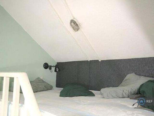1 Bedroom House Share For Rent In London