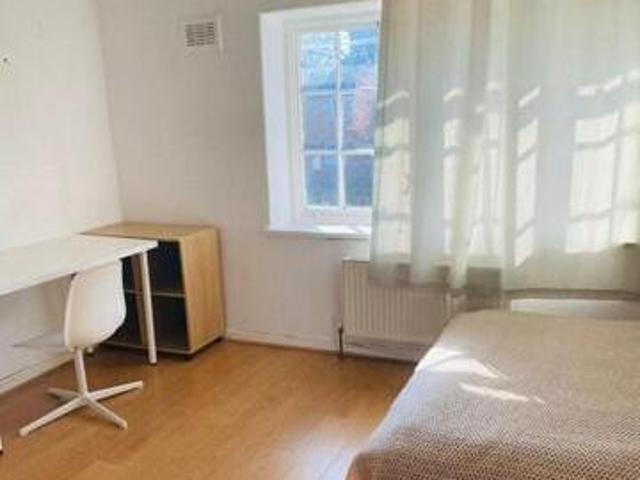1 Bedroom House Share For Rent In London
