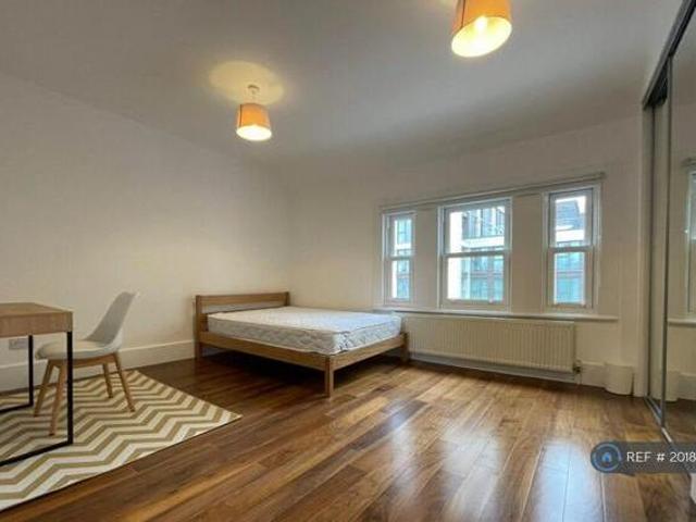 1 Bedroom House Share For Rent In London