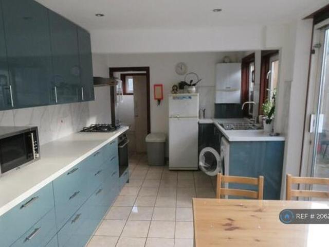 1 Bedroom House Share For Rent In London