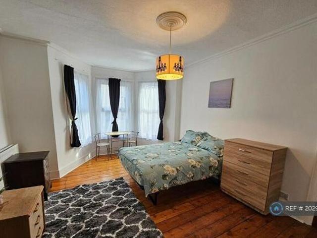 1 Bedroom House Share For Rent In London